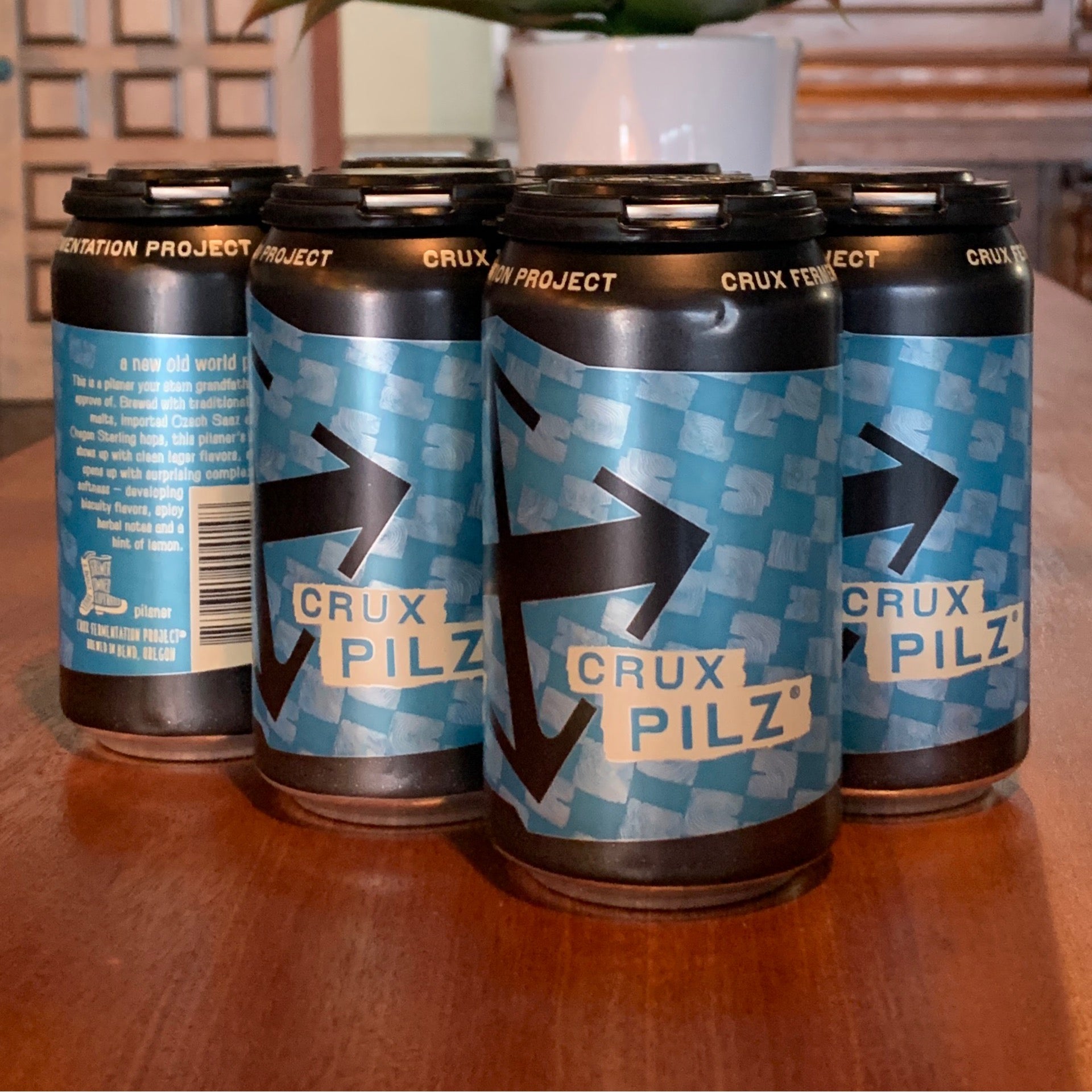 CRUX Pilz | CRAFT wine & beer